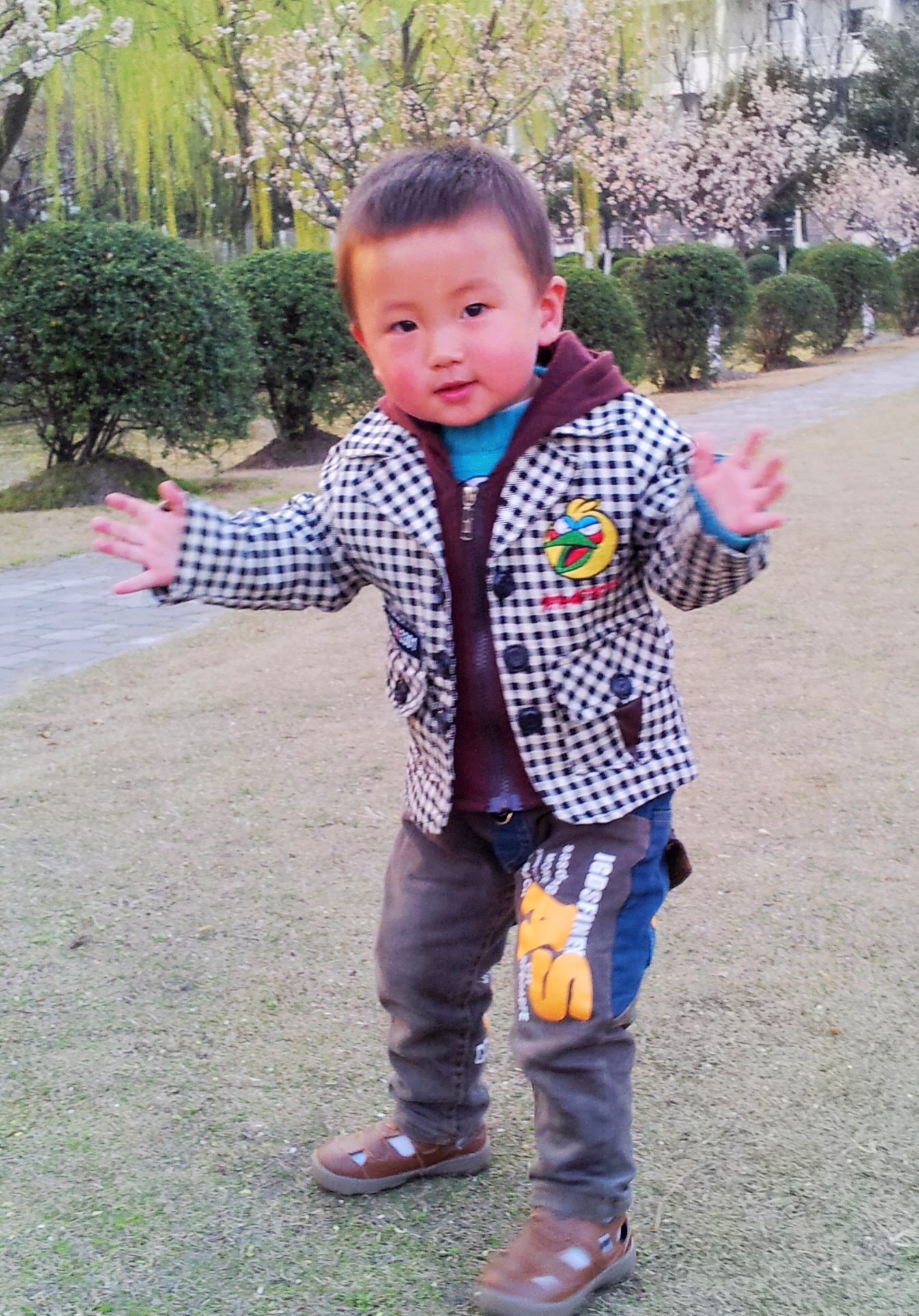 宝宝家长：徐玲玲 研究生部-上海大学妇女工作委员会